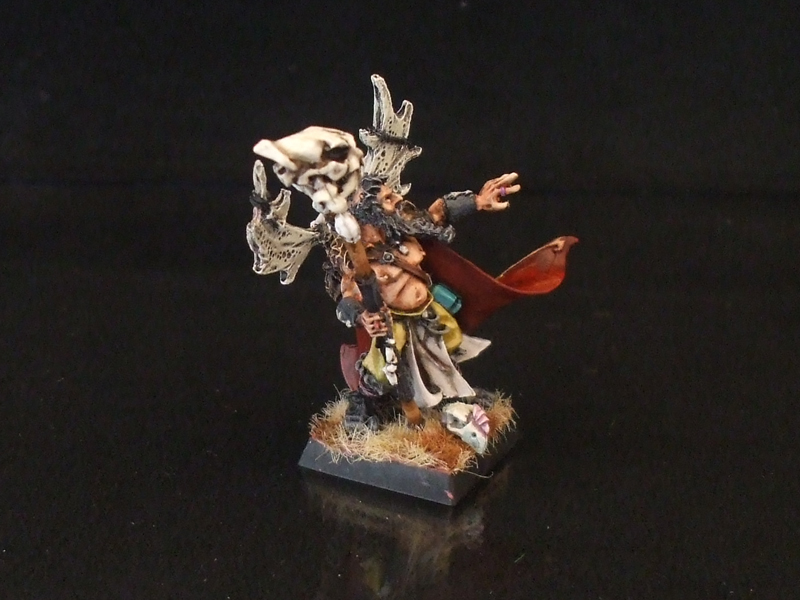 CoolMiniOrNot - Empire Amber Battle Wizard by bilorca