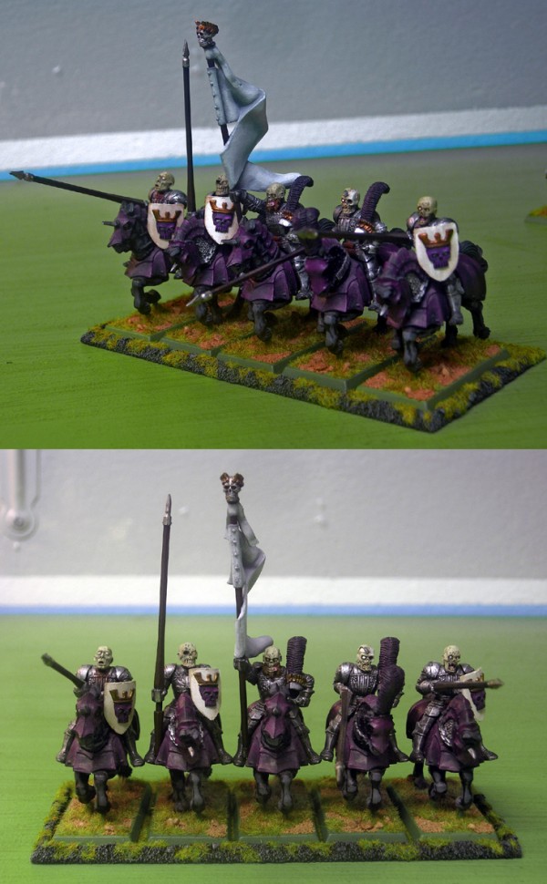 CoolMiniOrNot - Vampire Counts - Black Knights by Monoceros