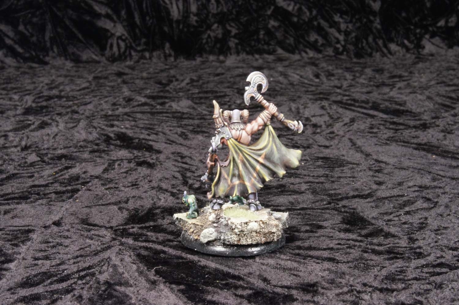 CoolMiniOrNot - Chaos Marauder Champion by Wappellious