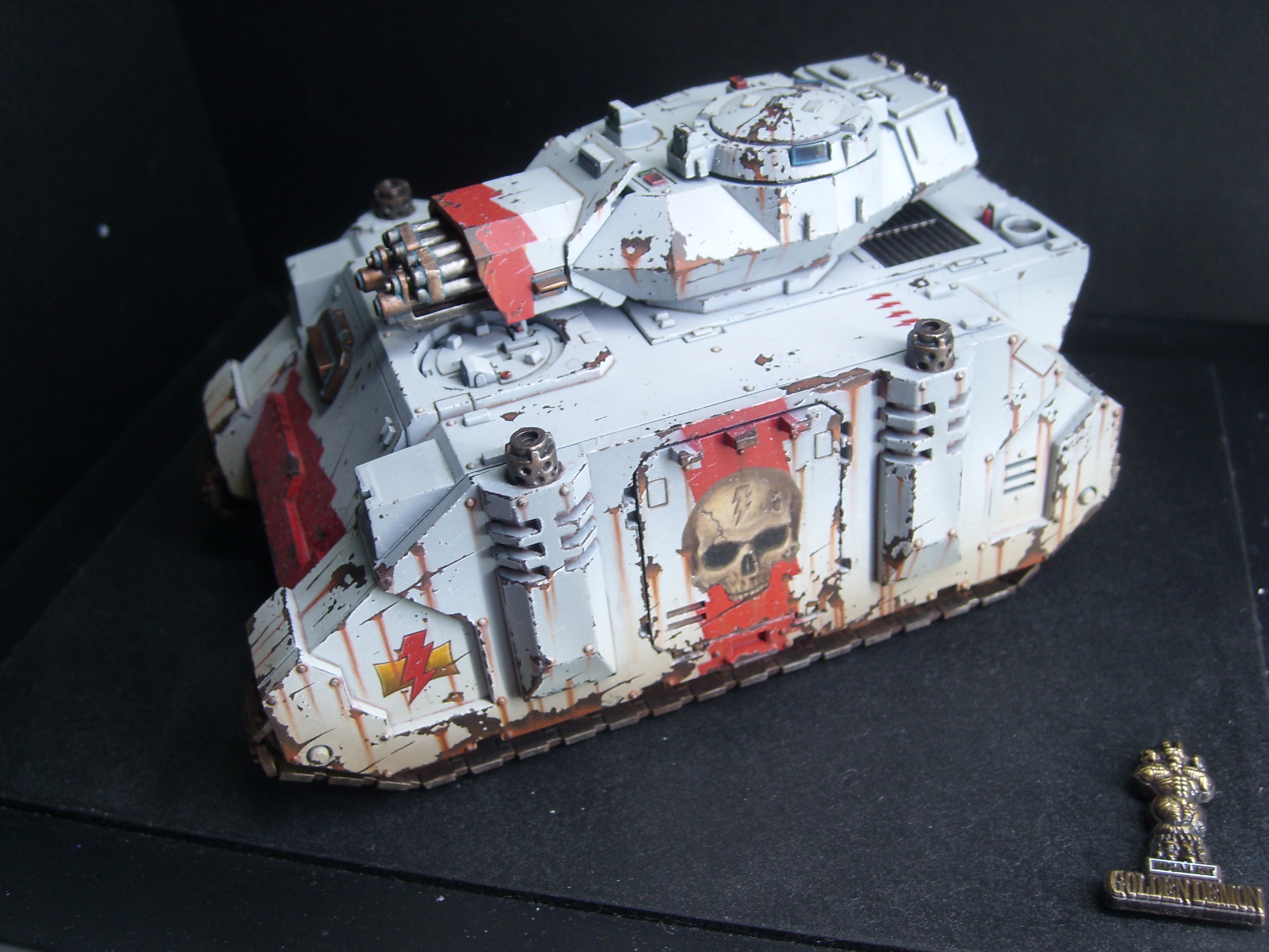 CoolMiniOrNot - White Scars Predator by The 5th Company