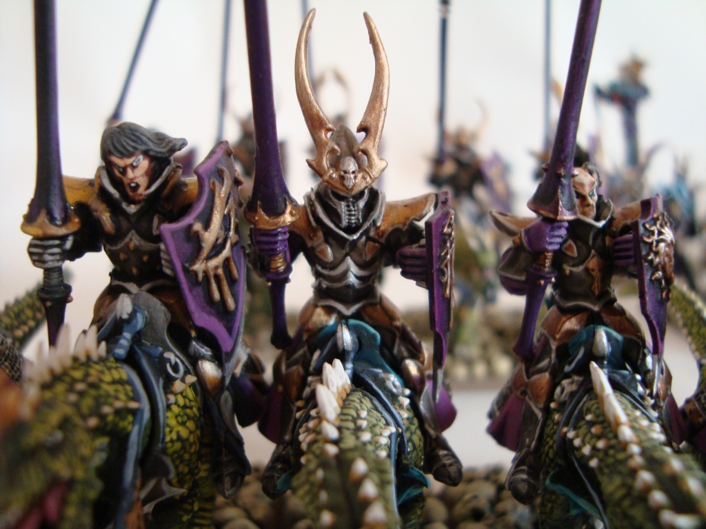 CoolMiniOrNot - DARK ELVES ARMY -- Fully Painted by Fush
